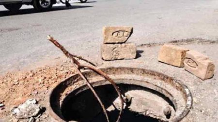 Tragic Death of 3-Year-Old in Open Manhole at Lahore Hospital