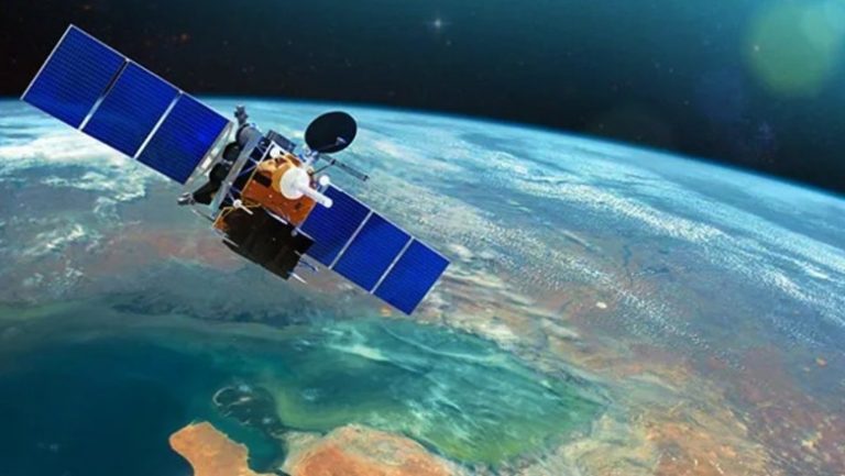 Pakistan's Breakthrough in Space Technology: EO-1 Satellite ...
