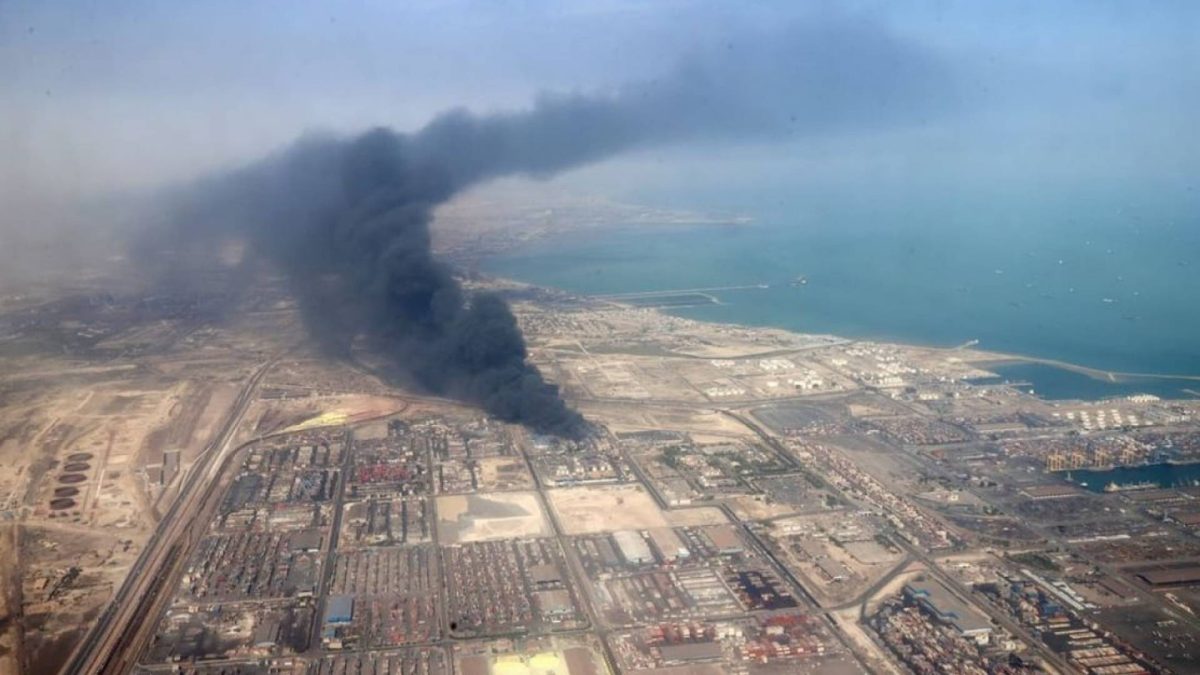 Explosion Damages Residential Building in Iran’s Bandar Abbas